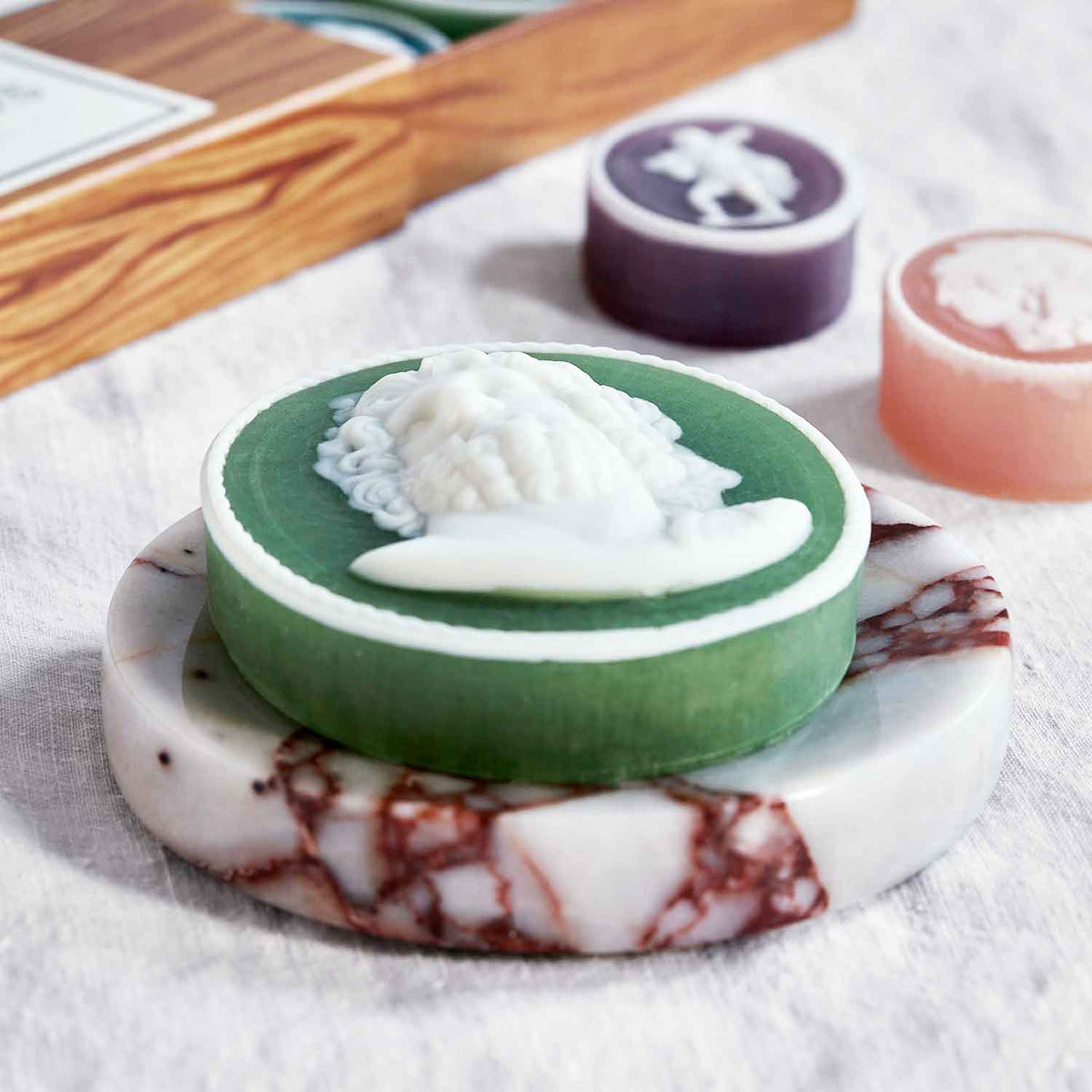 Introducing! CHIC Red & White Marble Soap Dishes exclusive to P&H ...